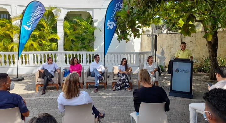 Una apuesta por el empleo juvenil hace Surtigas, SPEC LNG y Fundación ...